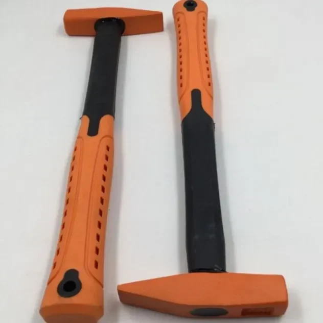 Σφυρί 200gr με Αντικραδασμική Πλαστική Λαβή | G for Gadget