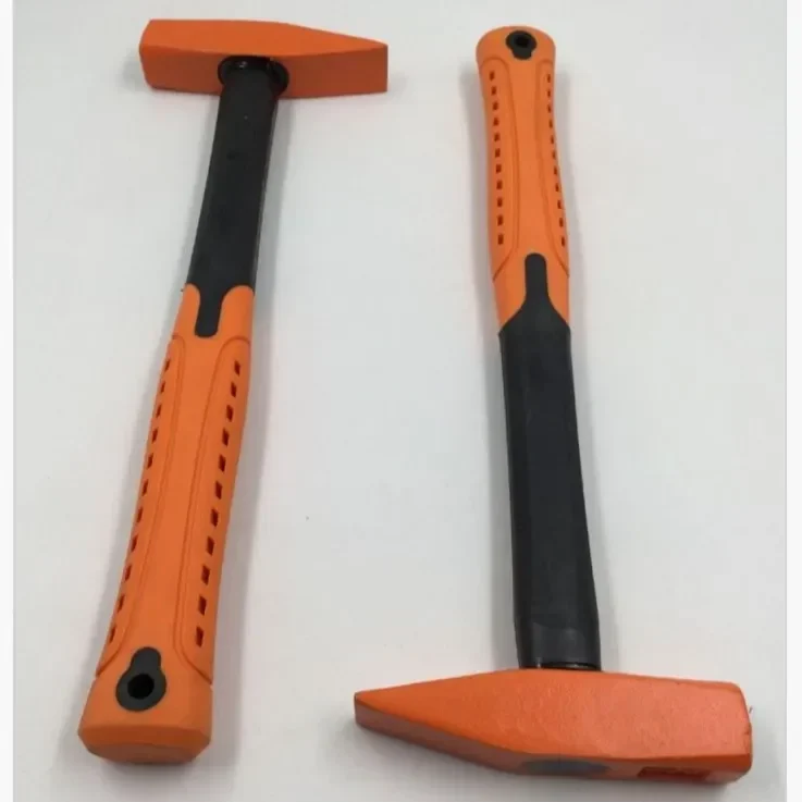 Σφυρί 300gr με Αντικραδασμική Πλαστική Λαβή | G for Gadget